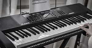 2. Alesis Melody MKII (Beginner)