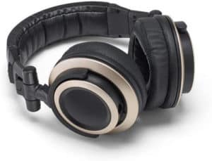 8 Best Flat Response Headphones (All Budgets) - Perform Wireless