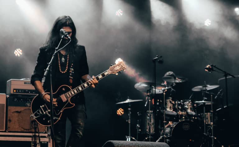 4 Popular Dual Wireless In-Ear Monitor Systems (Every Budget)